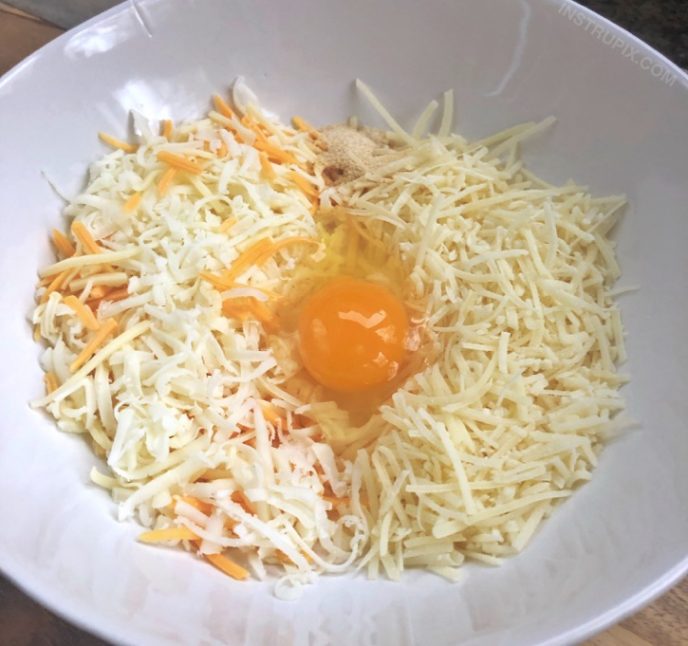 Keto Cheesy Garlic Breadsticks 4 Ingredients