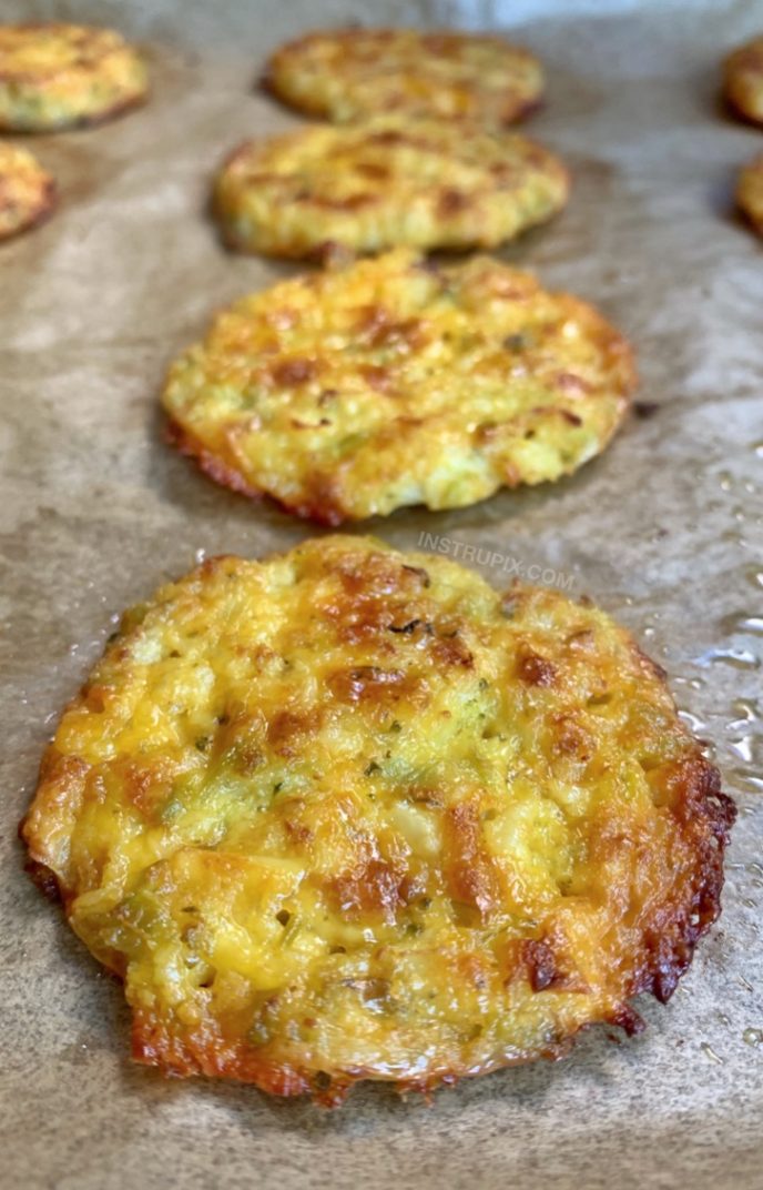 Low Carb Crispy Broccoli Cheese Rounds - Instrupix