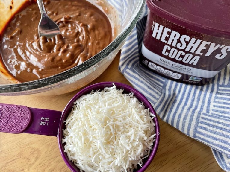 The BEST cookies in the world! Peanut Butter Goddess Cookies (Made with ...